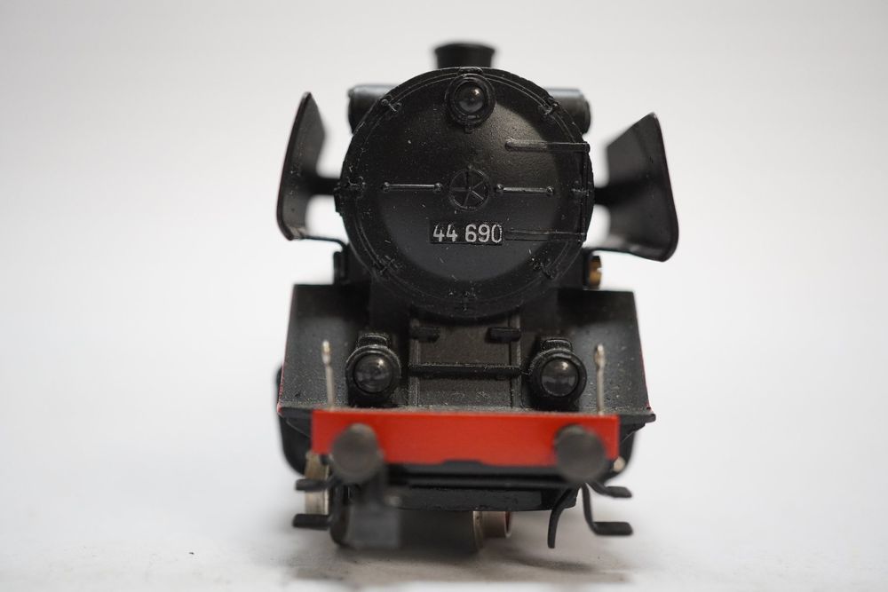 2∑ Märklin 3045 DB BR 44 Dampflok mit Telex (Gebraucht) in Uetendorf ...