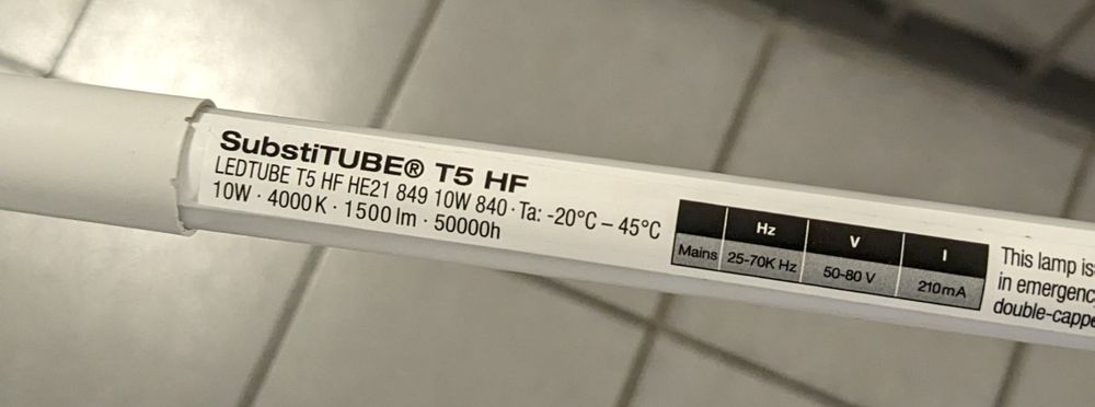 Osram SubstiTUBE T5 HF LED Röhre (10W, 4000 K, 84.9cm lang) | Kaufen auf Ricardo