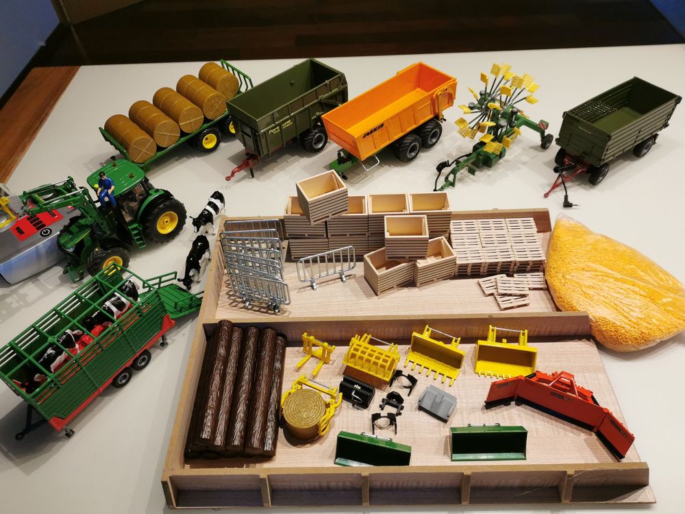 Siku Controll32 Traktor Farm Set 6 Anhänger viel Zubehör (Gebraucht) in ...