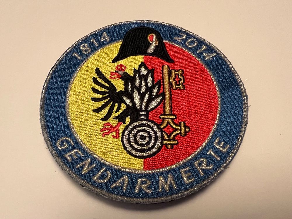 Badge original en tissu avec velcro (200 ans Gendarmerie) (Neuf (Voir ...
