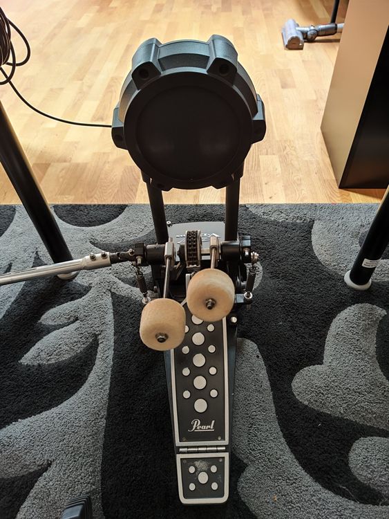 Roland TD-15KV inkl. Rack und hochwertiger Hardware (Gebraucht) in ...