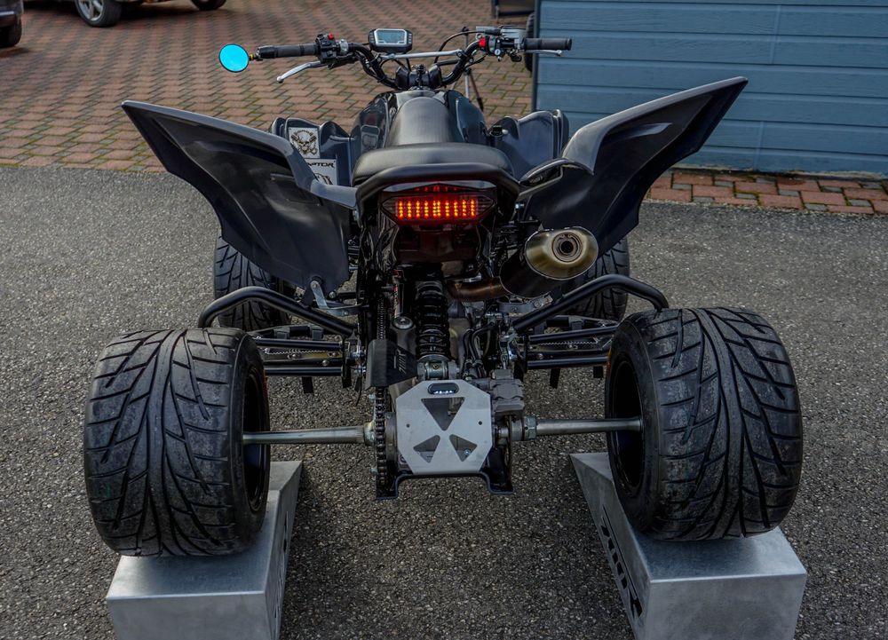 Yamaha Raptor 700 Swiss Street Pro Edition | Kaufen auf Ricardo