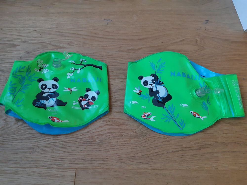 Brassards Panda Nabaiji 11-30kg (D'occasion) à Jouxtens-Mézery pour CHF 2 – avec livraison ...