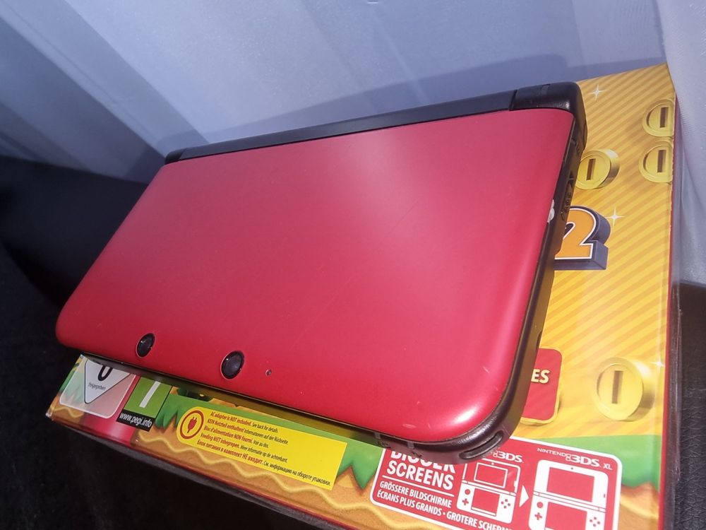 Nintendo 3DS XL New Super Mario Bros. Special Edition Red (Gebraucht ...