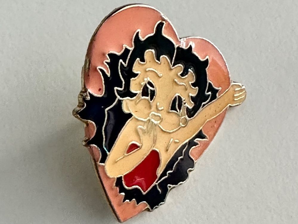 Betty Boop Pin (Gebraucht) in für CHF 4 – mit Lieferung auf Ricardo kaufen
