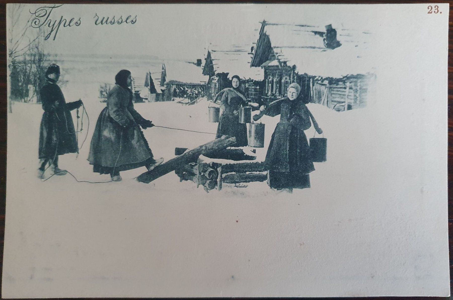 AK types de Russie, femmes puisant de l'eau, env. 1900 (Gebraucht) in ...