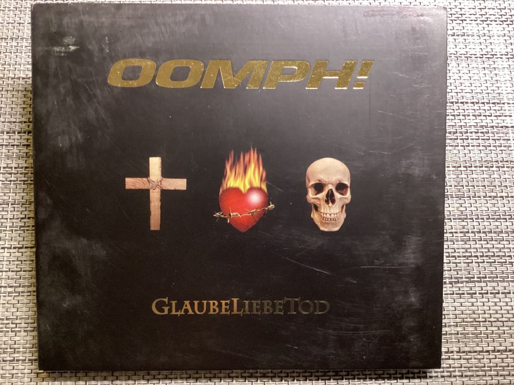CD OOMPH! – GlaubeLiebeTod (Gebraucht) in Wil AG für CHF 0.5 – mit Lieferung auf Ricardo kaufen