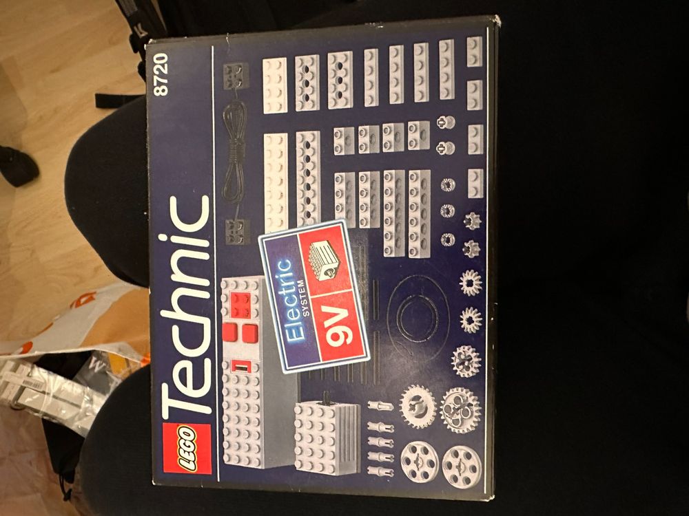 Sammlerstück: LEGO Technic 9v Motor (Gebraucht) in St. Gallen für CHF ...