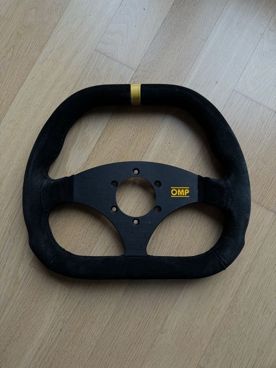 Omp 300mm wheel / fanatec / simracing (Gebraucht) in Zürich für CHF 50 ...