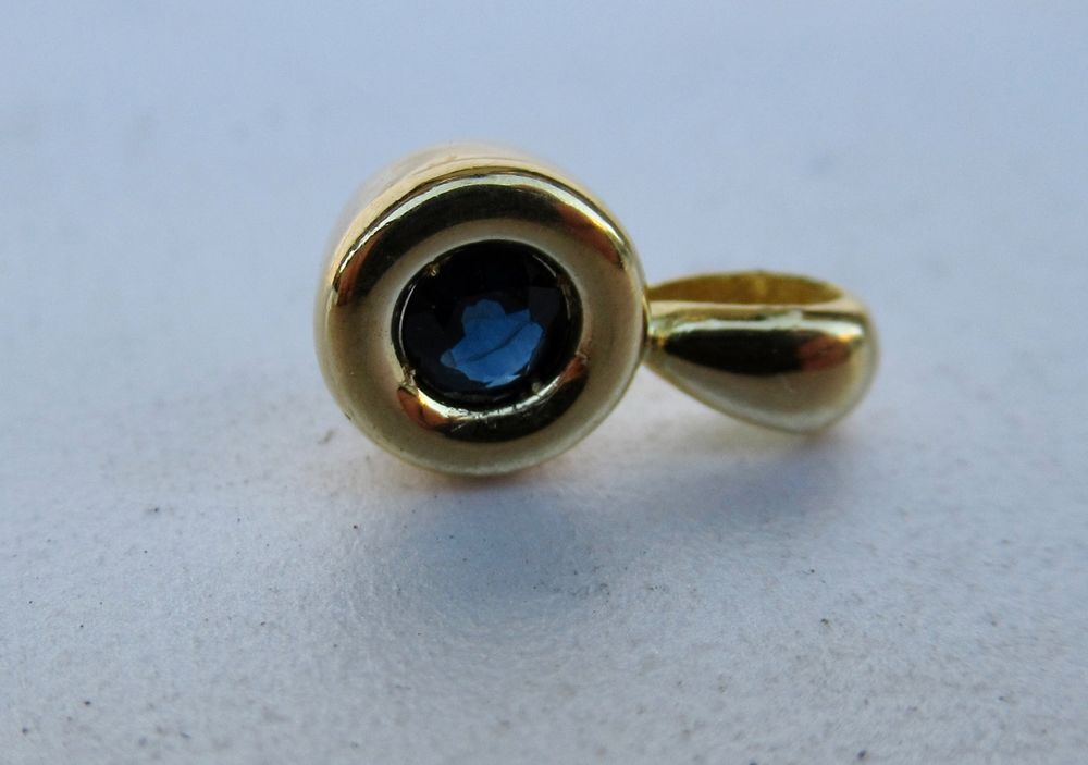 Anhänger 750 Gold mit Saphir (Gebraucht) in Bern für CHF 132 – mit ...