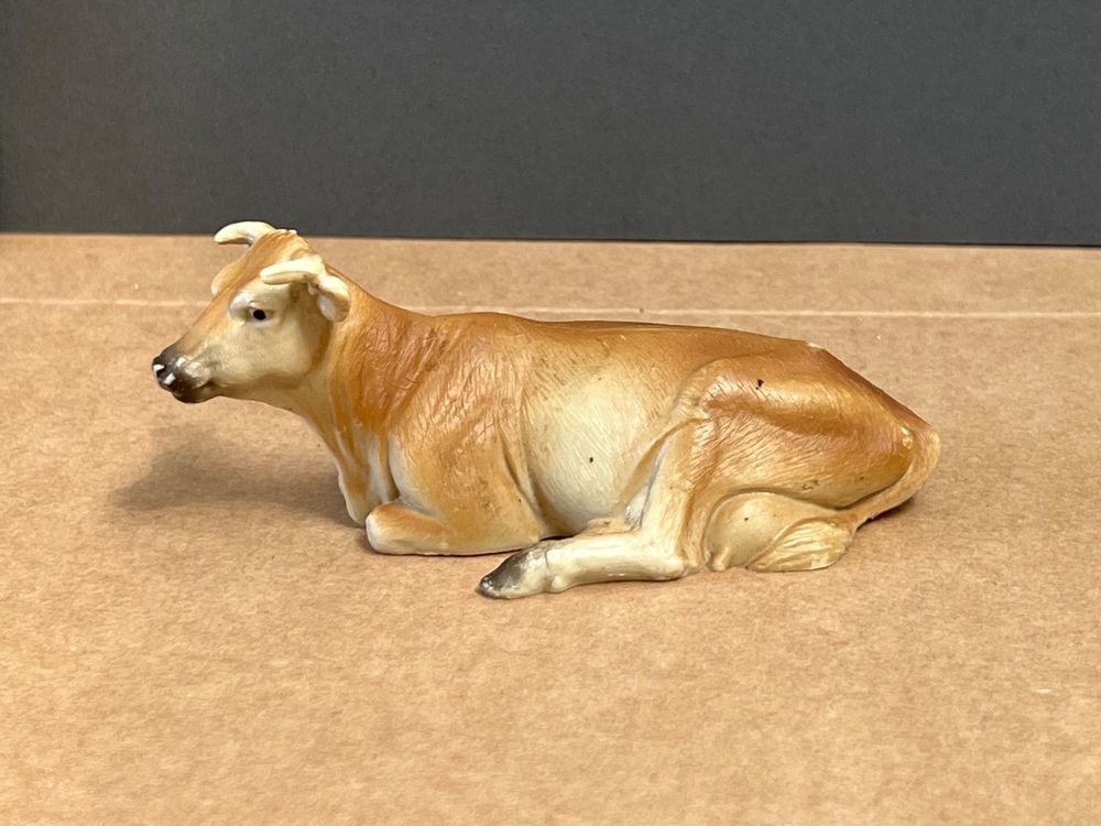 Schleich Kuh liegend (Gebraucht) in Ennetbaden für CHF 20 – mit Lieferung auf Ricardo kaufen