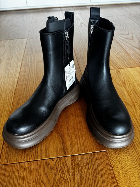 Zara Stiefel Gr. 36 NEU (Neu und originalverpackt) in Killwangen für CHF 80 – mit Lieferung auf ...