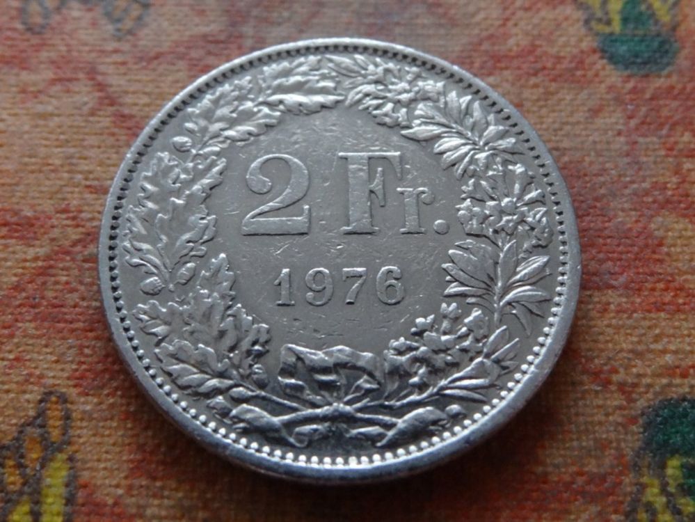 2 Fr. 1976 (Gebraucht) in Romanel-sur-Lausanne für CHF 2.6 – mit Lieferung auf Ricardo kaufen