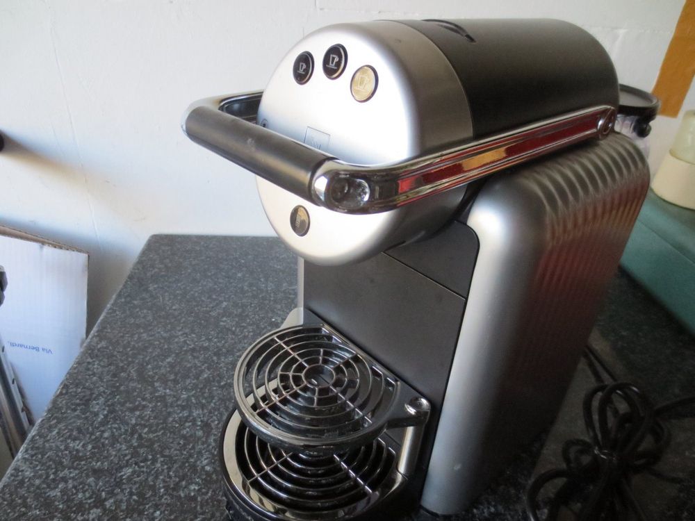 Nespresso Zenius ZN 100 PRO (Gebraucht) in Füllinsdorf für CHF 249 ...