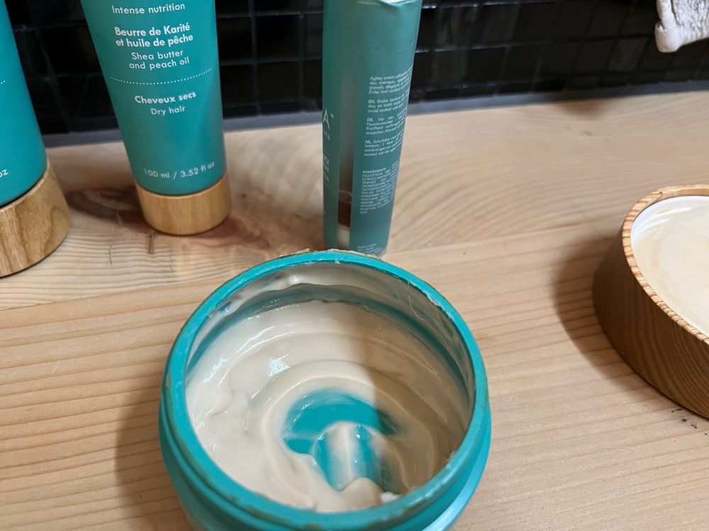 MOEA Shampoo, Conditioner, Leave-in, Mask, Serum (Gebraucht) in Môtier ...