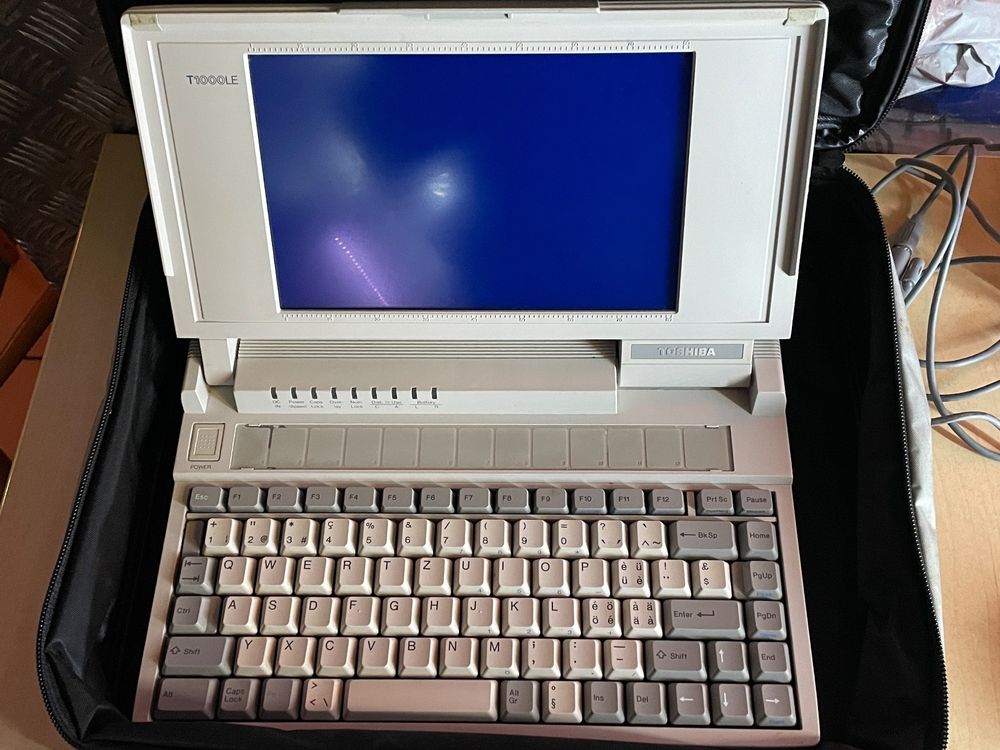 ToshibaT100LE Vintage Laptop | Kaufen auf Ricardo
