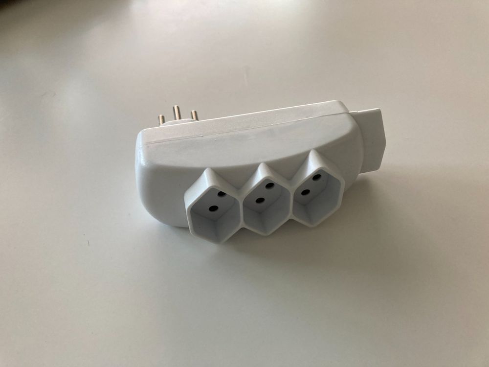 Mehrfachstecker (Neu und originalverpackt) in Zürich für CHF 3 – nur ...