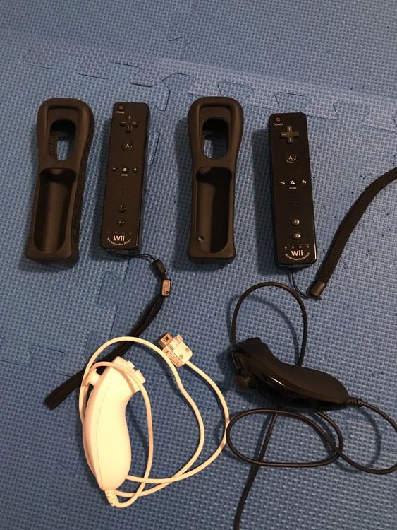 2 Wii Controller mit Motion plus inside (Gebraucht) in Gossau SG für ...