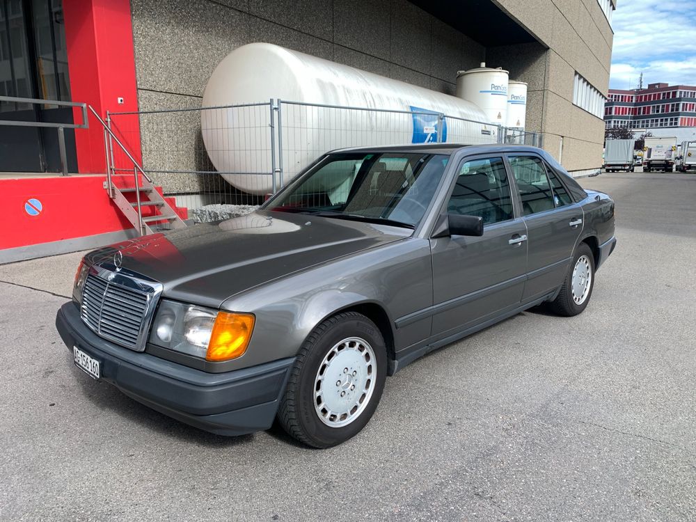 Mercedes Benz 300D, W124 mit Klimaanlage, Automat, ASD, ... (Gebraucht ...