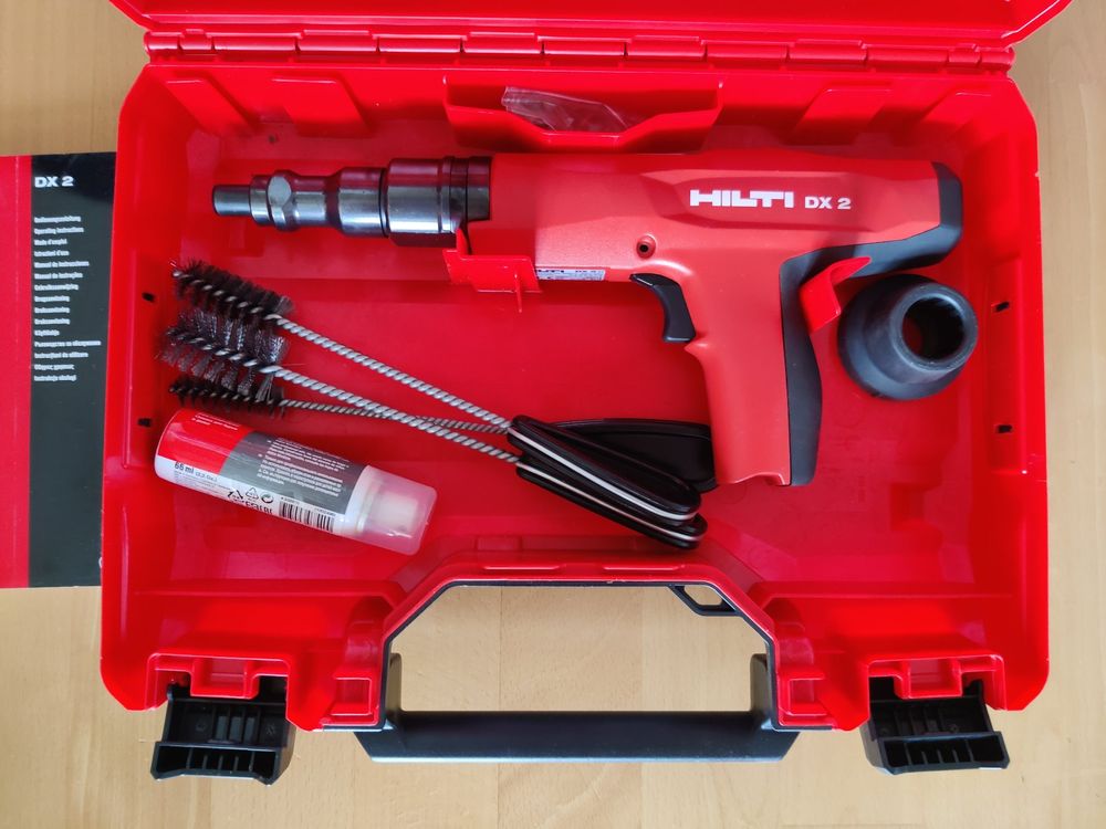 Hilti DX2 Nagelpistole + 3000 Kartuschen + div. Nägel !!! (Gebraucht ...