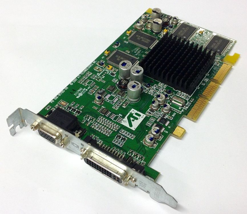 ATI 109-91700-00 Radeon 7500 Grafikkarte 32MB AGP VGA ADC (Gebraucht ...