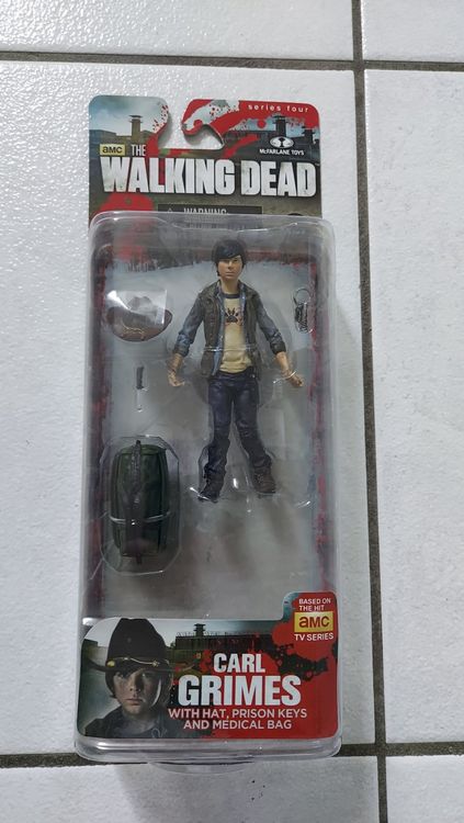 The Walking Dead Figur Carl Grimes (Neu und originalverpackt) in Pully ...