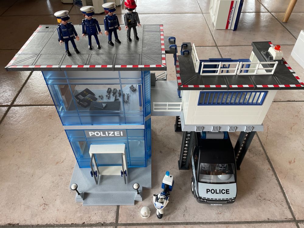 Playmobil Polizei Station mit Auto & Motorrad (A) | Kaufen auf Ricardo