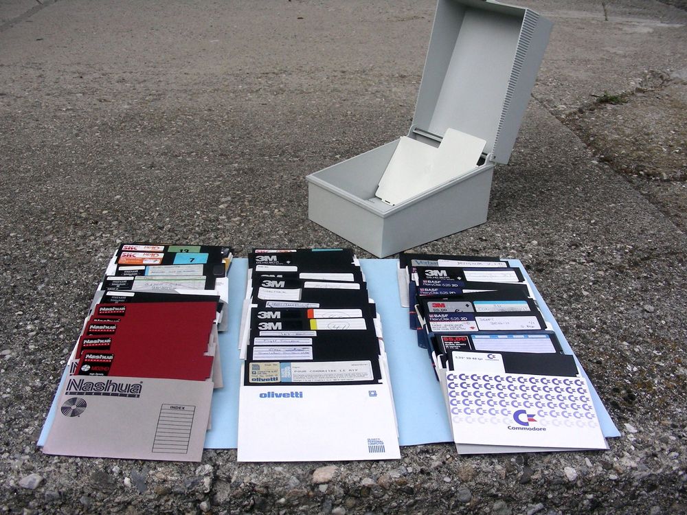 Disquettes 5.25 en lot 40 disks+BOX (Defekt) in für CHF 15 – mit ...