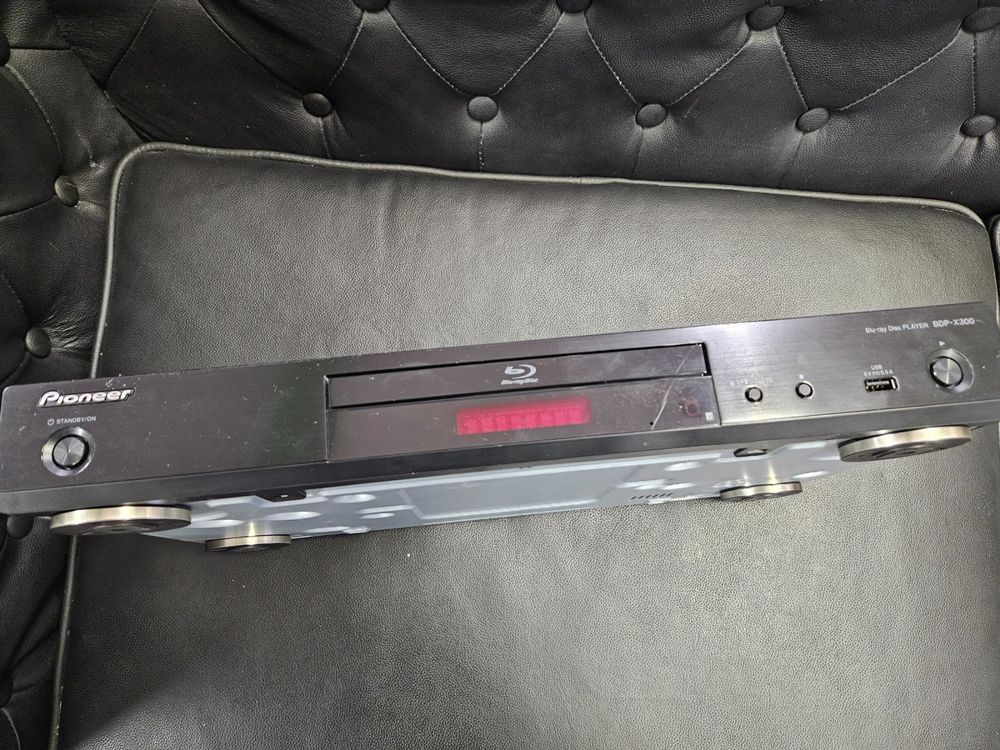 Pioneer Blu-Ray Player BDP-X300 mit Fernbedienung | Kaufen auf Ricardo