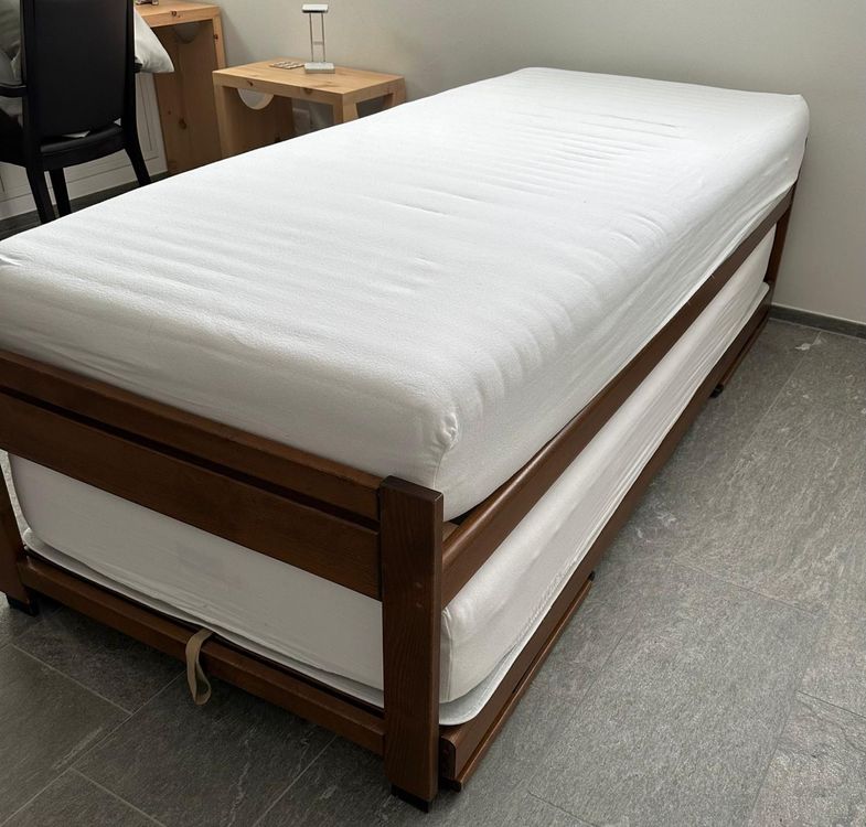 Bico Betten dunkelbraun mit Bico Matratzen 90cm x 200cm (Gebraucht) in ...