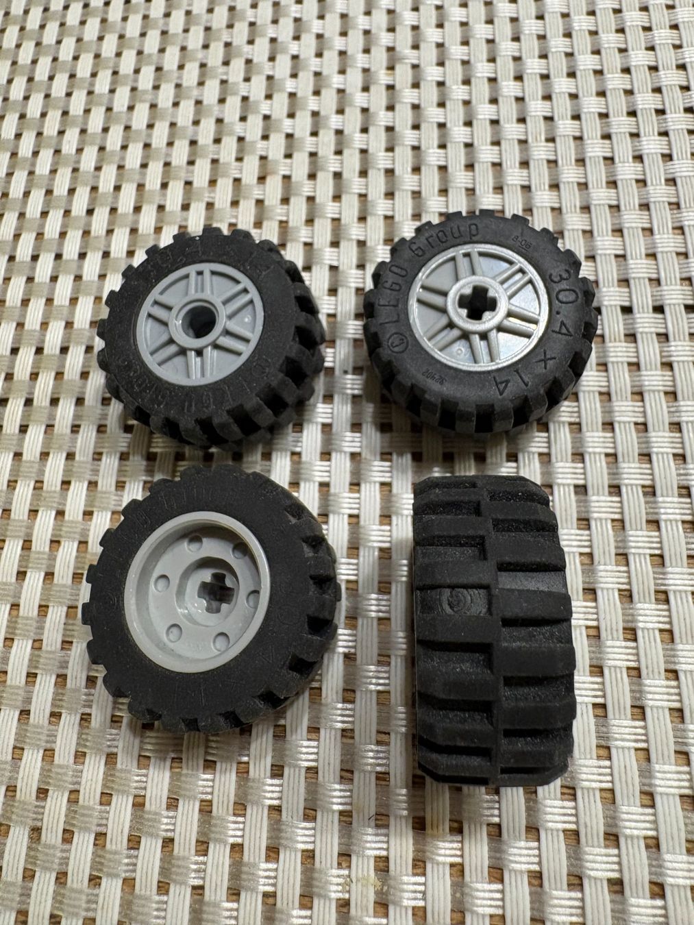Lego Technik Räder Rad Felge Felgen grau LotX (Gebraucht) in Buochs für ...