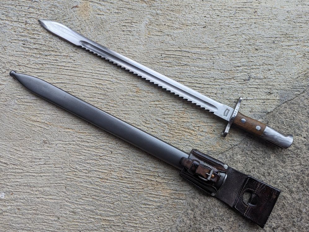 Faschinenmesser Bajonett Schweizer Armee (Gebraucht) in Oberhof für CHF 135 – mit Lieferung auf ...