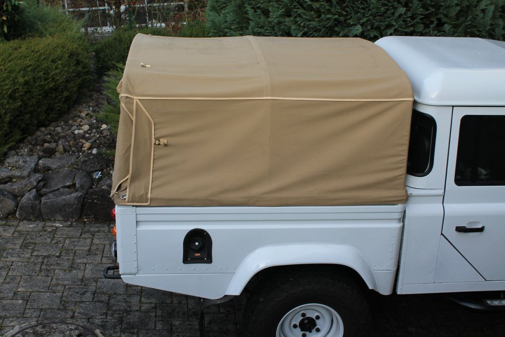 Land Rover Defender130 Brücke mit Verdeck (Gebraucht) in Gundetswil für ...