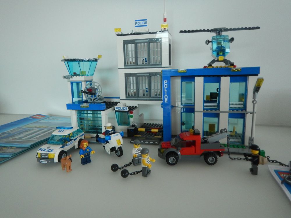 Lego City 60047 Ausbruch aus der Polizeistation (Gebraucht) in ...