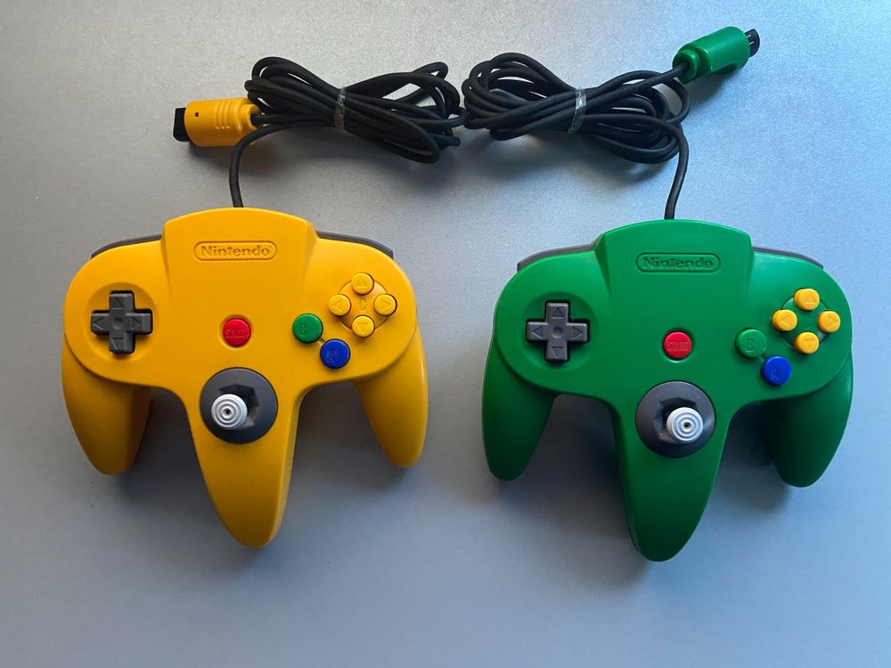 2 Nintendo 64 (N64) Original Controllers Pad's (Usato) a Rivera per CHF ...