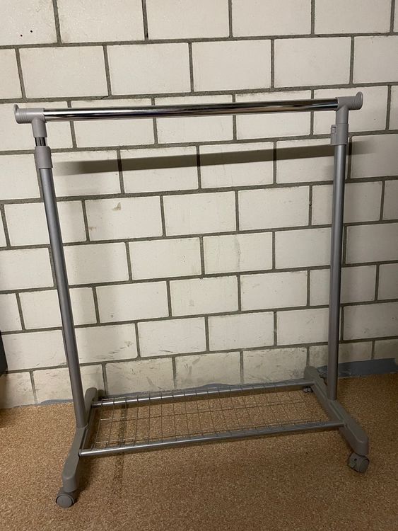 Gestell für Kleider | Kaufen auf Ricardo