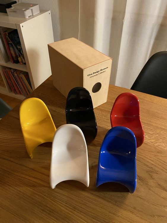 5 Vitra Miniatures Panton Chair (Neu und originalverpackt) in Muri b ...