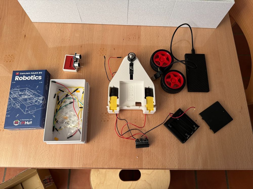 Raspberry Pi CamJam Edukit #3 (Gebraucht) in Zug für CHF 4 – mit ... Raspberry Pi CamJam Edukit #3 (Gebraucht) in Zug für CHF 4 – mit ...