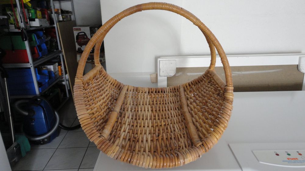 2 Körbe geflochten neuwertig (Neu (gemäss Beschreibung)) in Sirnach für ...