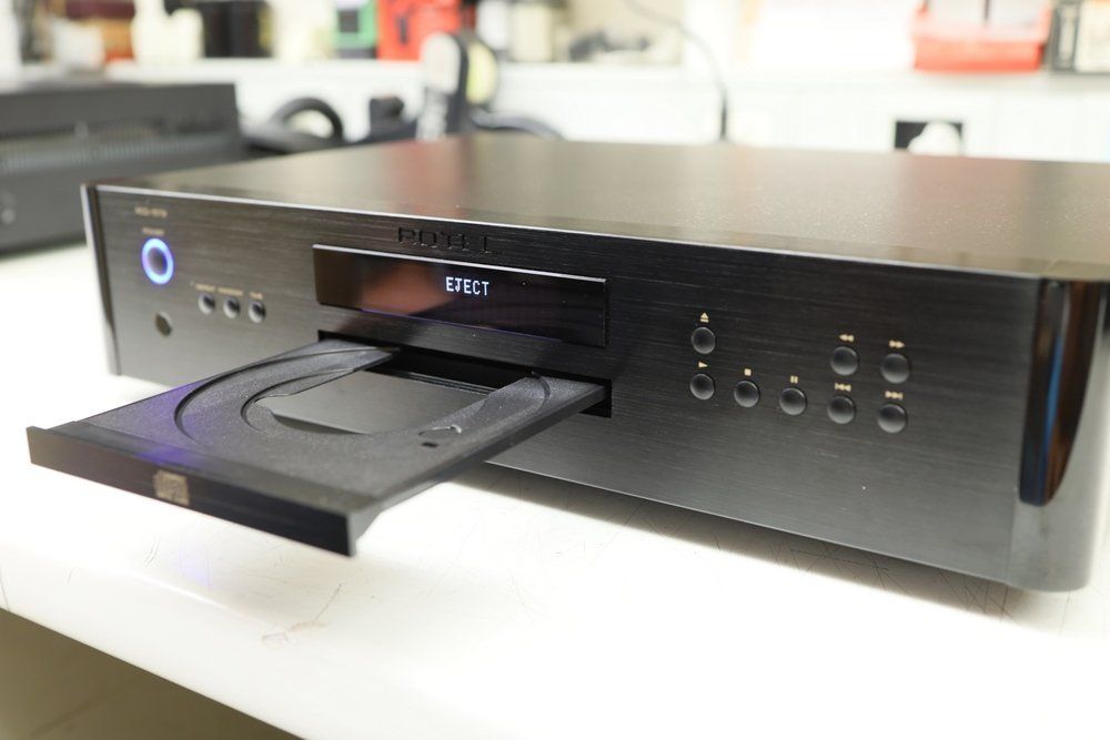Rotel RCD1572 High-End CD-Player - occ, Topzustand, Garantie | Kaufen ...