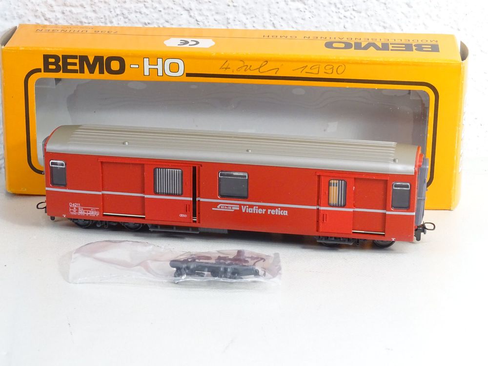 Bemo 3269 111 Gepäckwagen RhB, D4211, Rot, H0m, OVP (Neu (gemäss Beschreibung)) in Wohlen für ...