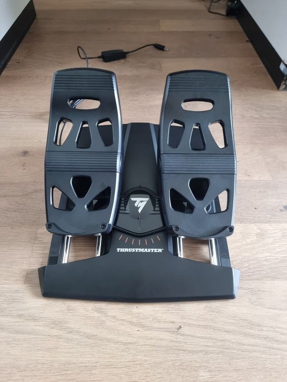 Thrustmaster TFRP T. Flight Rudder Pedals | Kaufen auf Ricardo