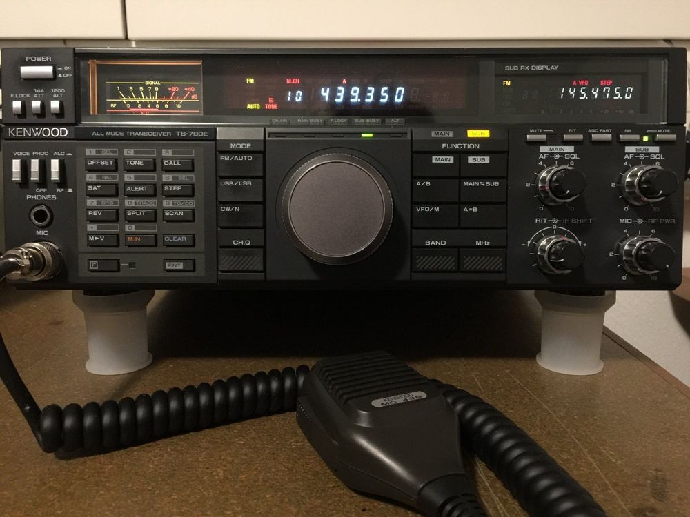 KENWOOD TS-790E / FM, SSB, CW / 2m, 70cm (Gebraucht) in Alvaneu Dorf für CHF 300 – mit Lieferung ...
