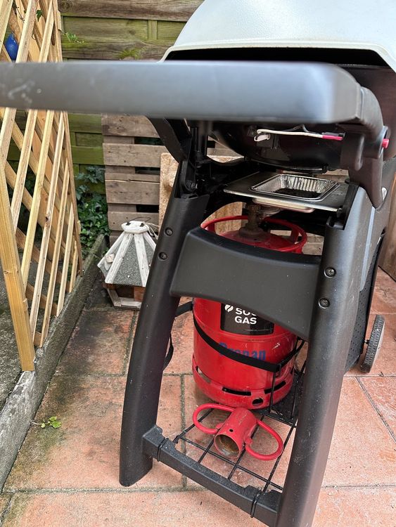 Weber Q3000 Gasgrill | Kaufen auf Ricardo