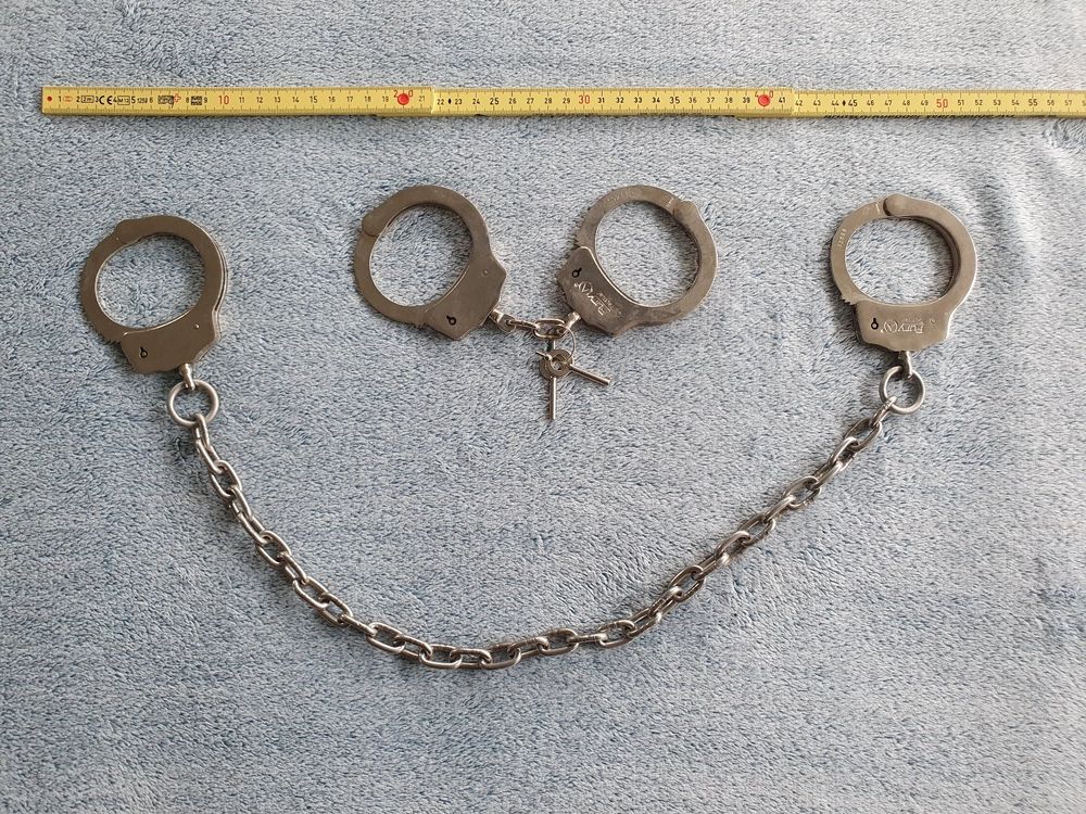 2 Paar Handschellen Fury Tactical | Kaufen auf Ricardo