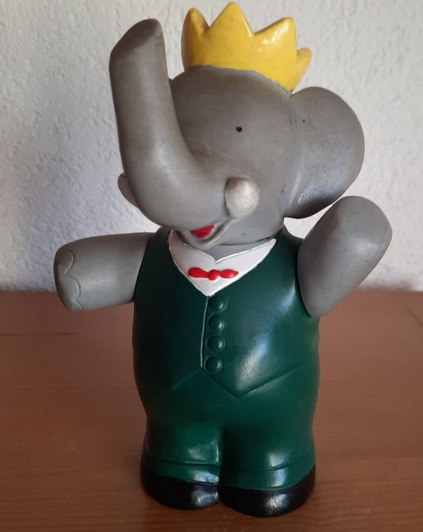 Eléphant Babar (Gebraucht) in Collombey für CHF 15 – mit Lieferung auf ...
