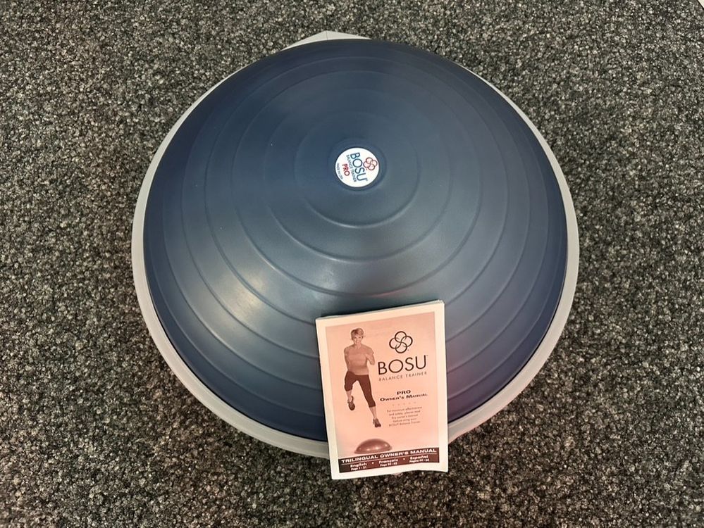 BOSU PRO BALANCE TRAINER (Gebraucht) in Altendorf für CHF 100 – nur ...