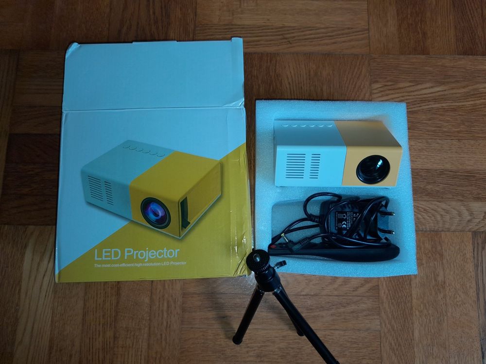 Mini LED Projector | Kaufen auf Ricardo