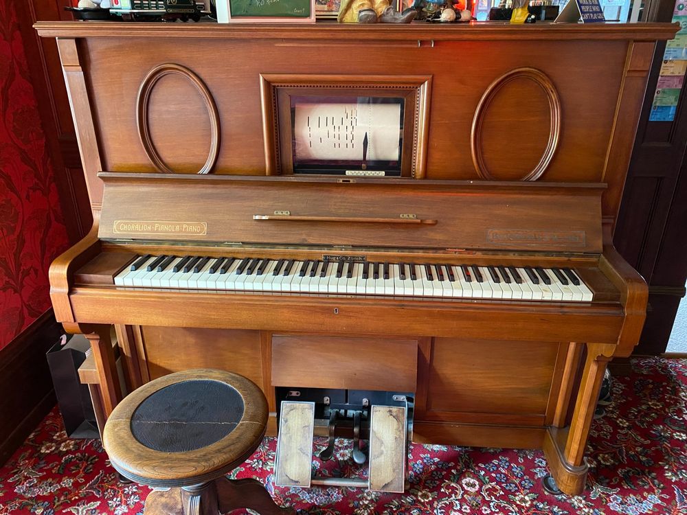Pianola - Hug & Co Zürich inkl. ca. 200 Rollen (Gebraucht) in Wegenstetten für CHF 2 – nur ...
