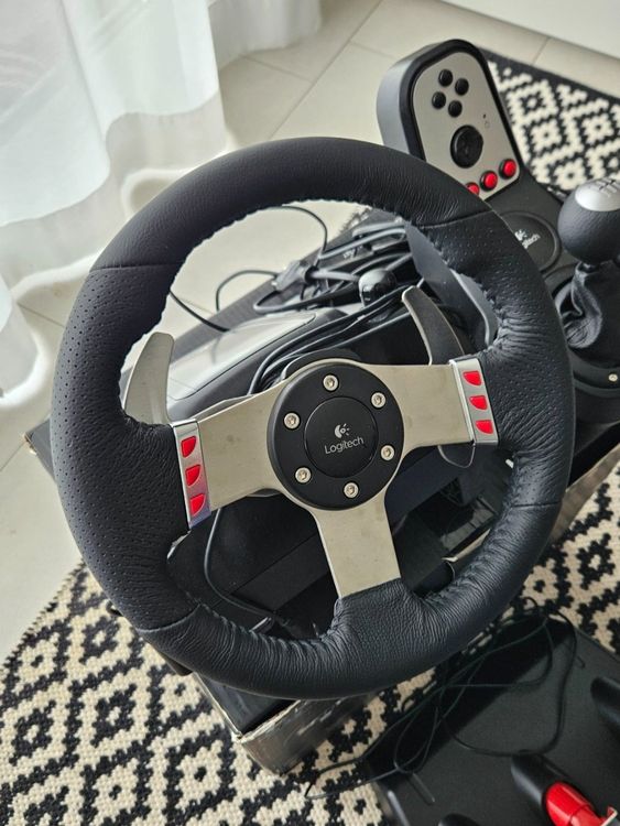 Logitech G27 Racing Wheel & Pedal Set - G-Series PC,PS2,PS3 | Acheter ...